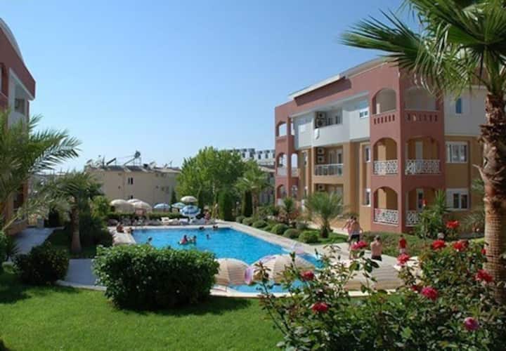 Modern, Well Equipped Flat In Side - Side