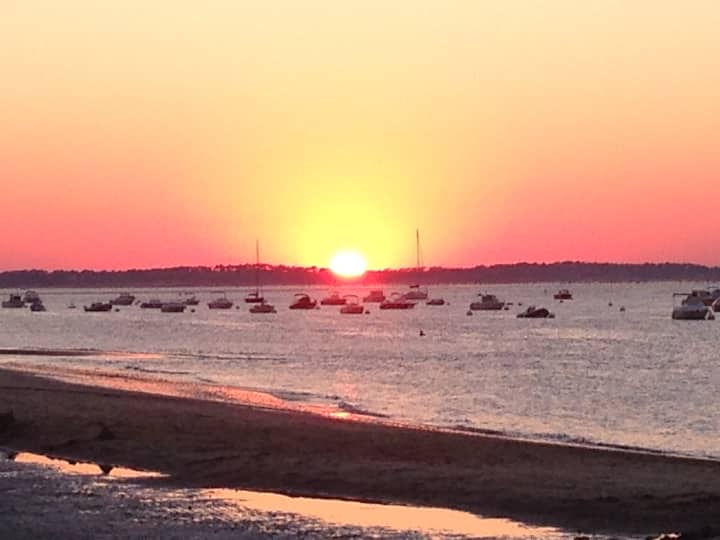 Studio, Vrai Lit, Vélos, Terrasse, Parking. - Arcachon