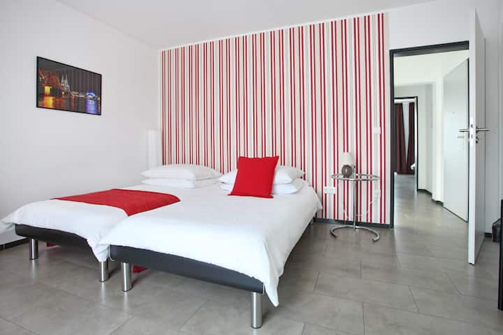 2-rooms-flat In Cologne City - Cologne