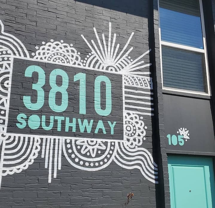 Sola Sweet Spot-google Fiber-entire Condo Is Yours - Austin, TX