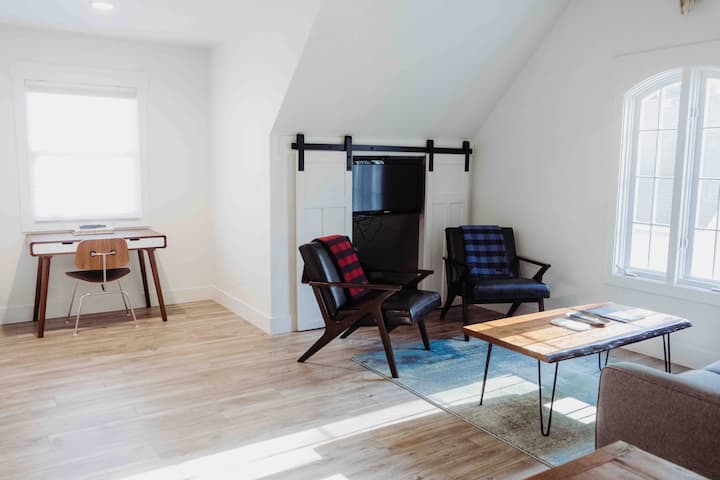Modern Apartment In Historic Neighborhood Near Isu - Pocatello, ID