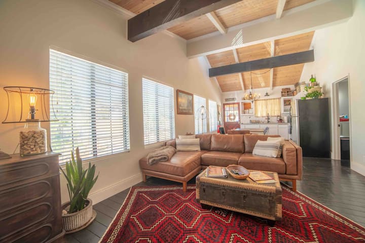 The Loft @ 1850 Brewing Co - In Town! - Mariposa, CA