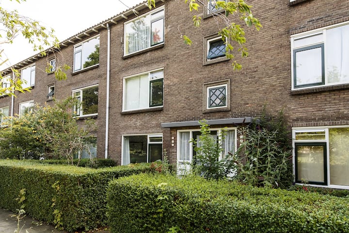 Contemporary Bright Apartment With Spacious Garden - Utrecht