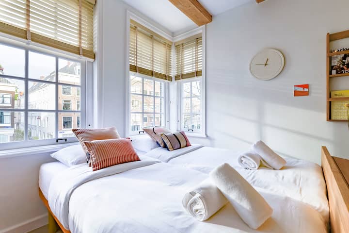 Bed&bloom 99 - Amsterdam