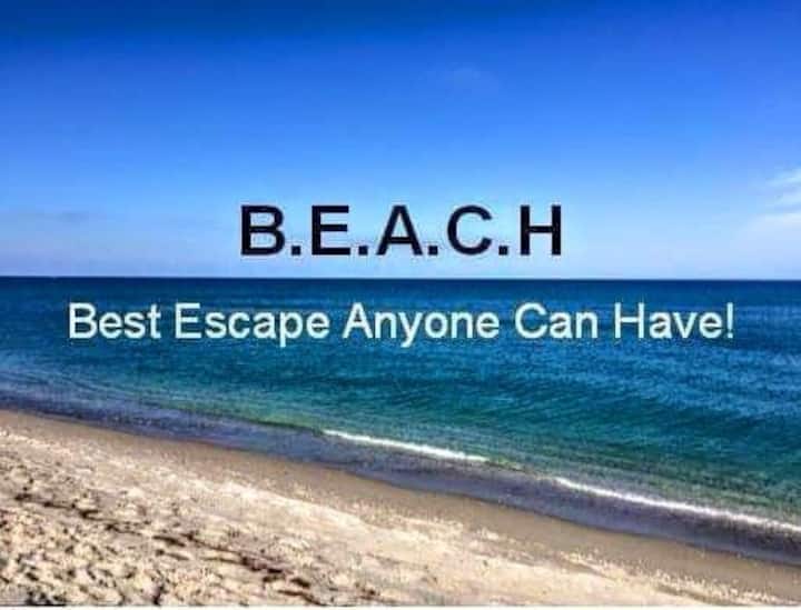 Spectacular Oceanfront Condo See Sunrise / Sunset. - Riviera Beach, FL