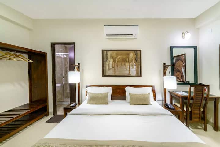 Serviced Apartment (12 Luxury Rooms) @ Jpr Airport - Jaipur