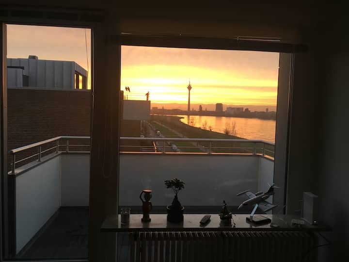 Most Stunning View Of Düsseldorf - Düsseldorf