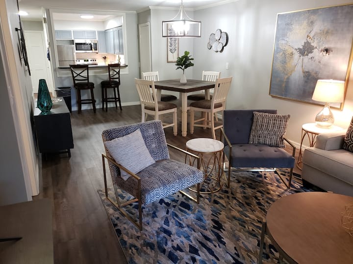Awesome, 2 Bed, 2 Bath Condo, Nw Okc - Oklahoma City, OK