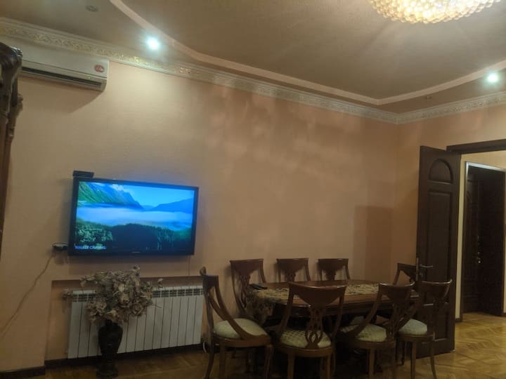 квартира посуточно - エレバン