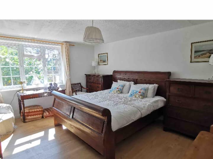 Entire Beach House & Parking Westgate Nr Margate - Margate