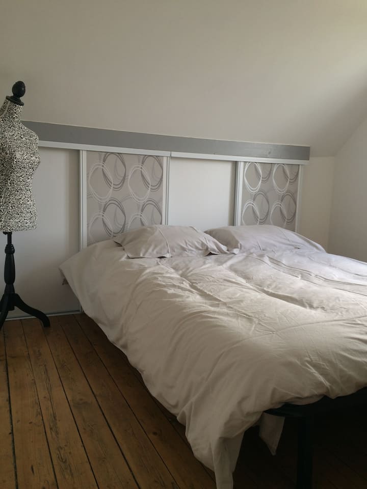 Chambre Duplex 24m2 Au 56 Bis Rue De Pontoise - Beauvais