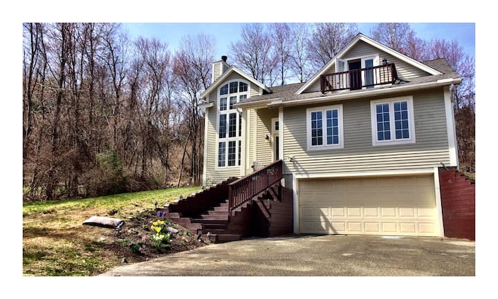 Contemporary Idyllic 3 Br-house Northampton - Northampton, MA