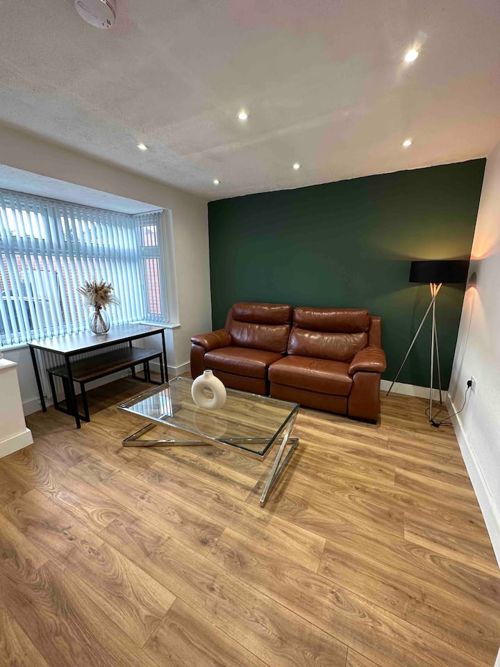 Dallas House - Easy Links To Lhr And London - Hayes