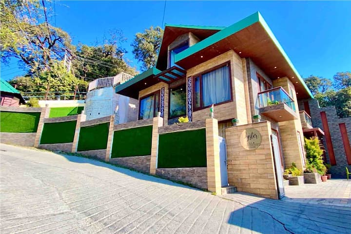A Luxurious Paradise Homestay Mussoorie - Mussoorie