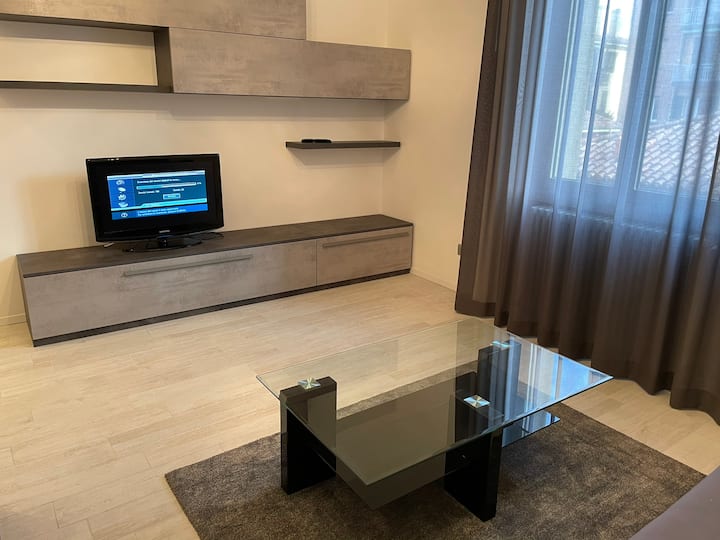 La Petite Maison Confortevole Location A Bologna - Bolonha