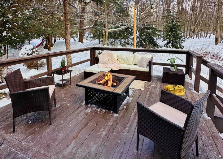 Cozy Home 4 Br- Perfect Getaway! - Mount Pocono, PA
