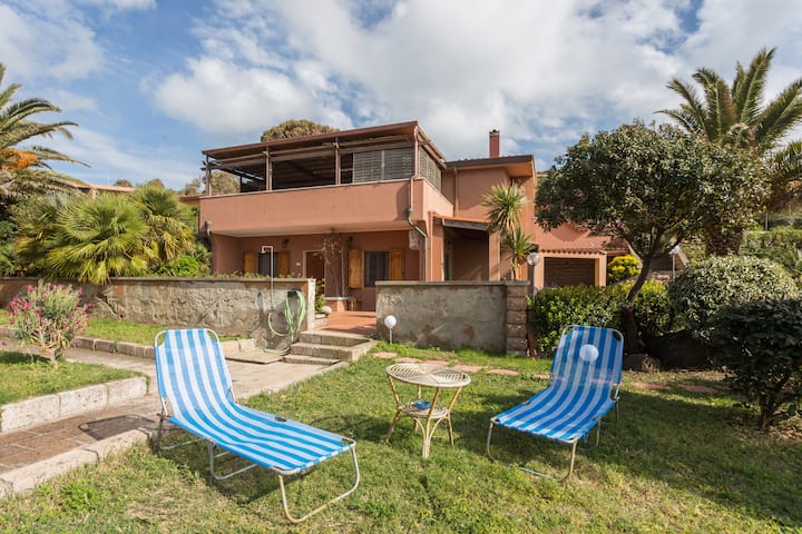 CASA VISTA MARE IN VILLAGGIO TURAS - Townhouses in affitto a Bosa ...