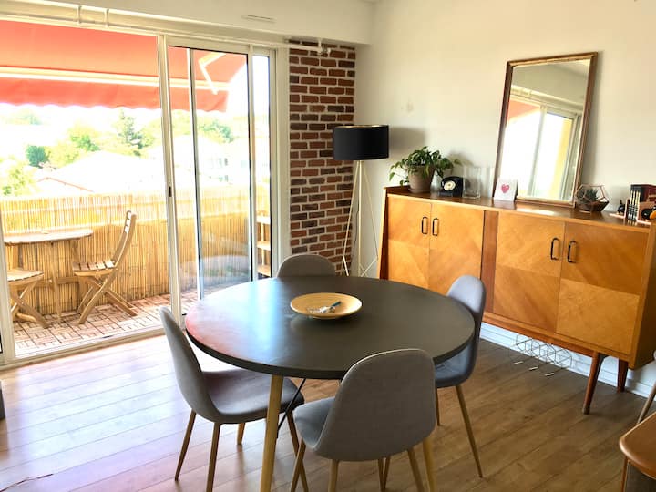 Très Agréable Appartement 75 M2 Avec Balcon Sud - Gradignan