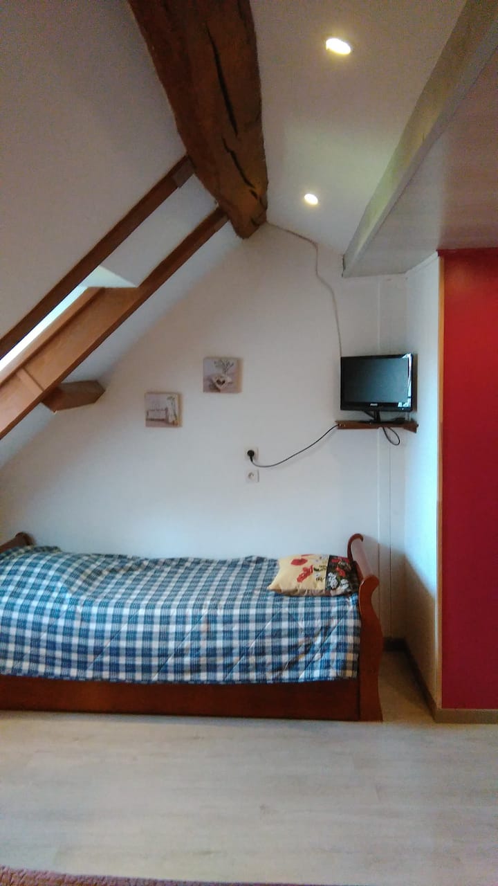 Datcha B. Room 3 Maconge - Chateauneuf