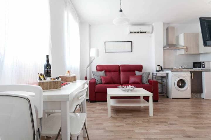 Apartment In Center Town Of Sevilla (Sierpes Str.) - Sevilla