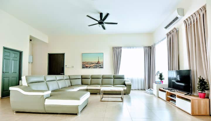 Klia Transit @Kim House - Cyberjaya