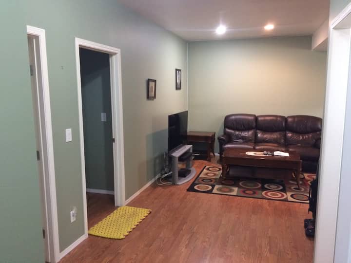 Tessie's Air B&b - Whitehorse