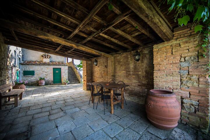 Podere Colombaione, Volterra  (Il Rosso) - Volterra