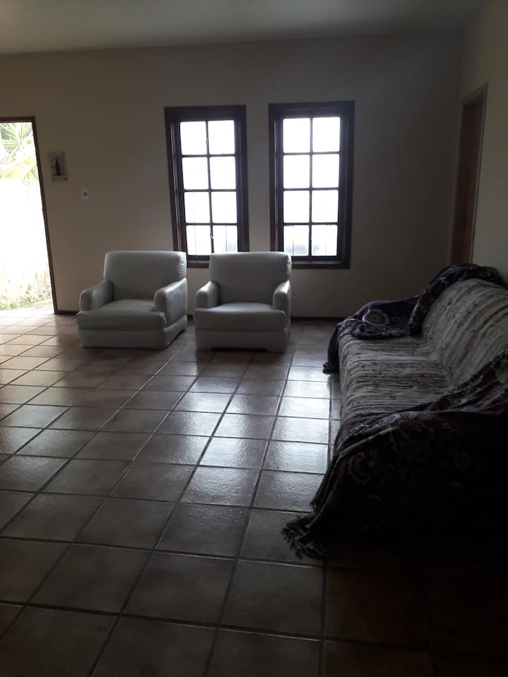 Ampla Casa Na Praia Do Sol, Em Laguna (Sc) - Laguna