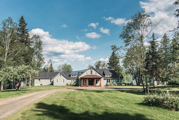 Breathtaking Views Of Rangeley Lake - Rangeley, ME