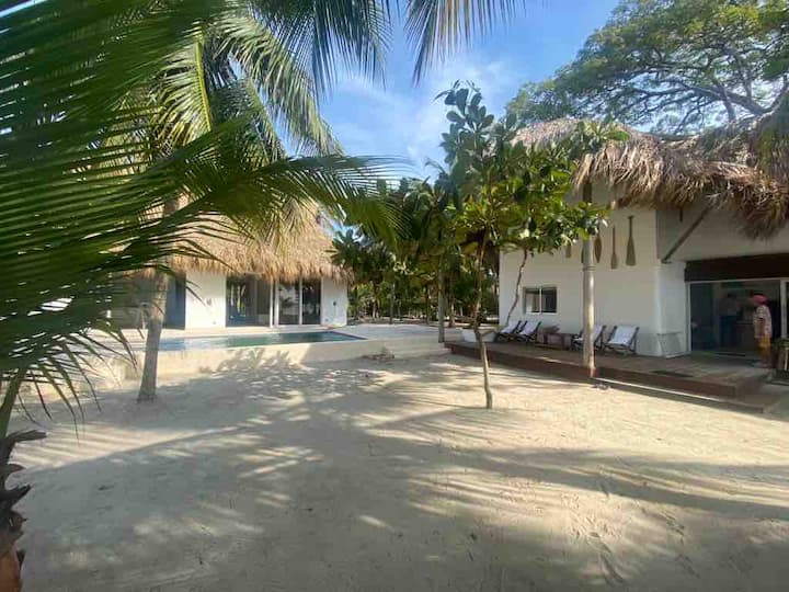 Rosa De Los Vientos Playa Guacamayas - Tolu - Santiago de Tolú