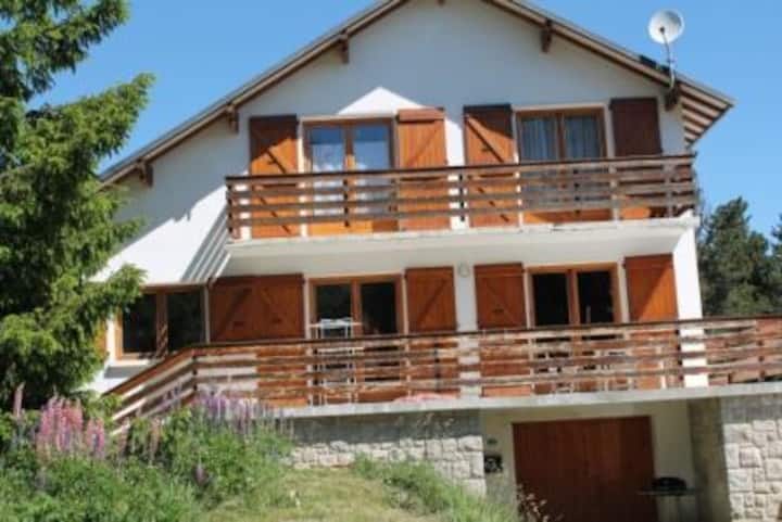 Location Très Grand Chalet  En Cerdagne - Font-Romeu-Odeillo-Via