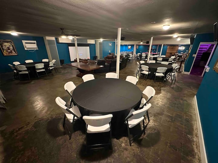 1928 Furniture Store - Texas City, TX