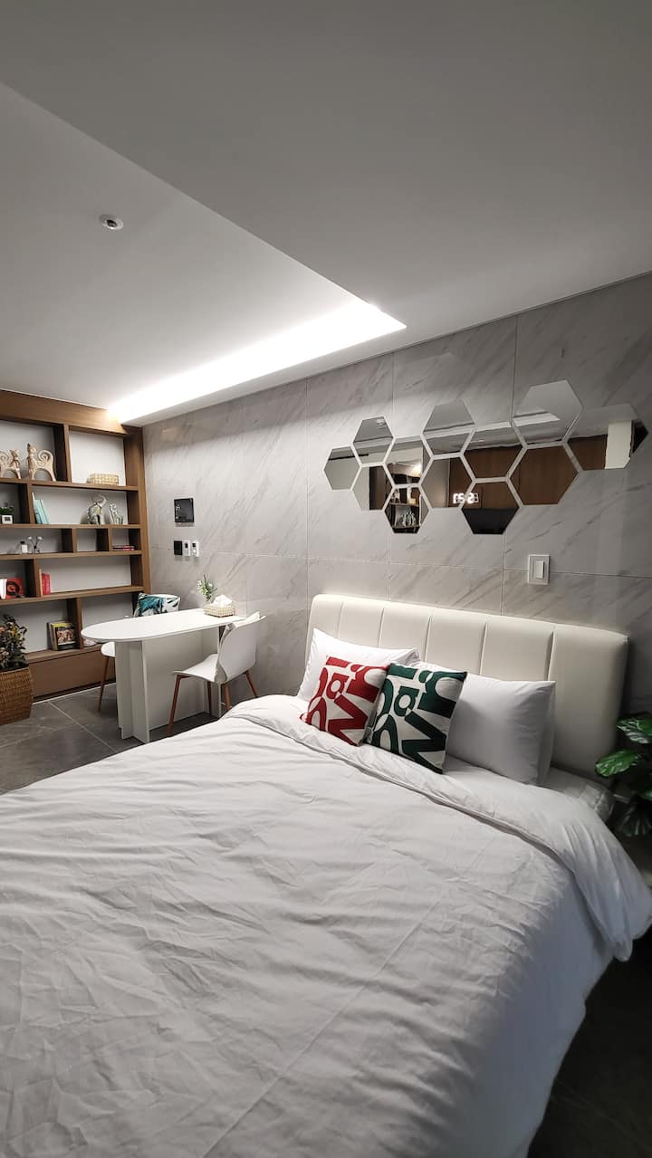 Room Vacance In Gangnam / Seocho - Seoul