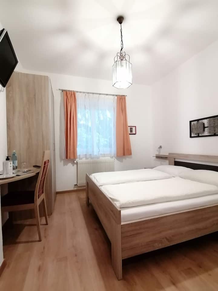 Bed & Breakfast - Lana