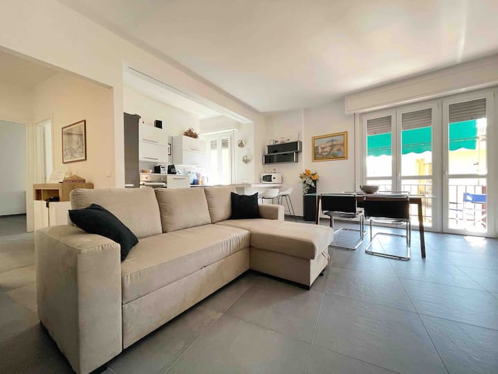 Appartamento Incantevole, Adiacente Al Mare - Noli