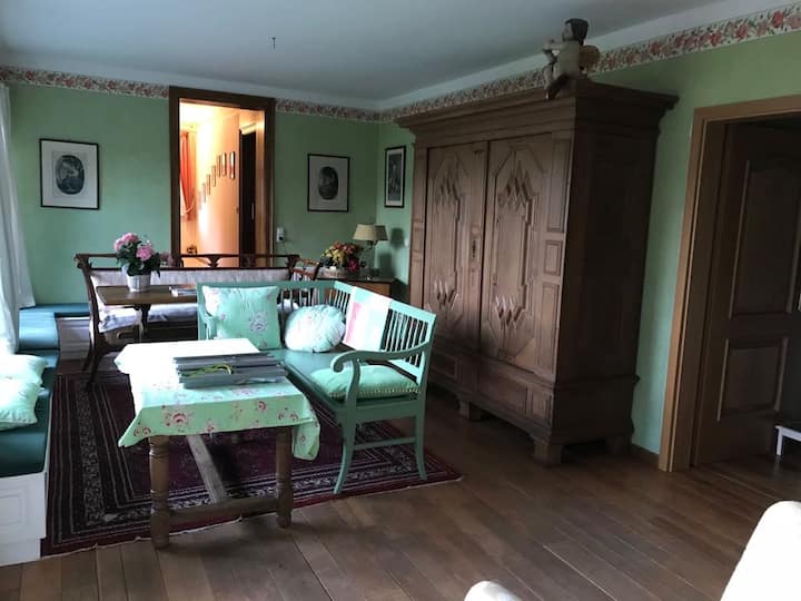 Lindenzimmer Mit Einzelbett (Puppenzimmer) - Bonn