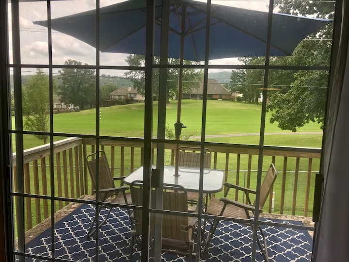 Cozy Condo 8 Miles From Silver Dollar City! - Table Rock Lake, Branson