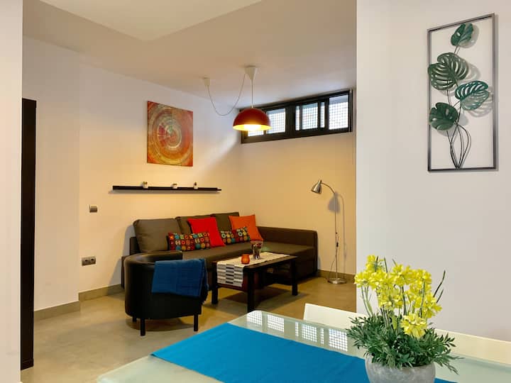 Amplio Apartamento A Metros Del Casco Histórico - Málaga