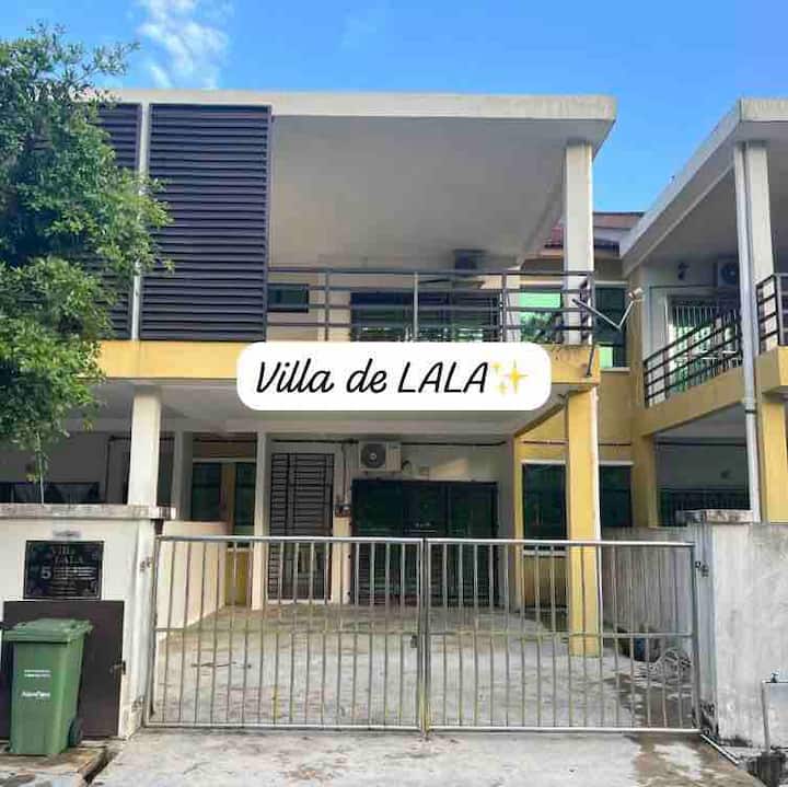 Villa De Lala Near Pantai Hiburan - Kuala Rompin