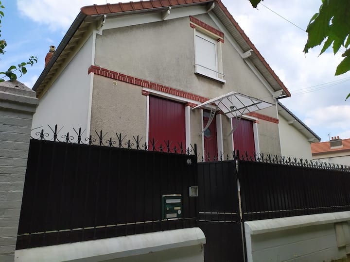 Maison à Deux Pas Du Stade Nautique Olympique. - Champs-sur-Marne