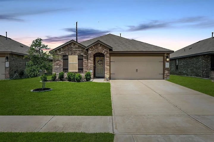 Room-workspace Close To I-10/katy Mills/buc-ee's - Katy, TX