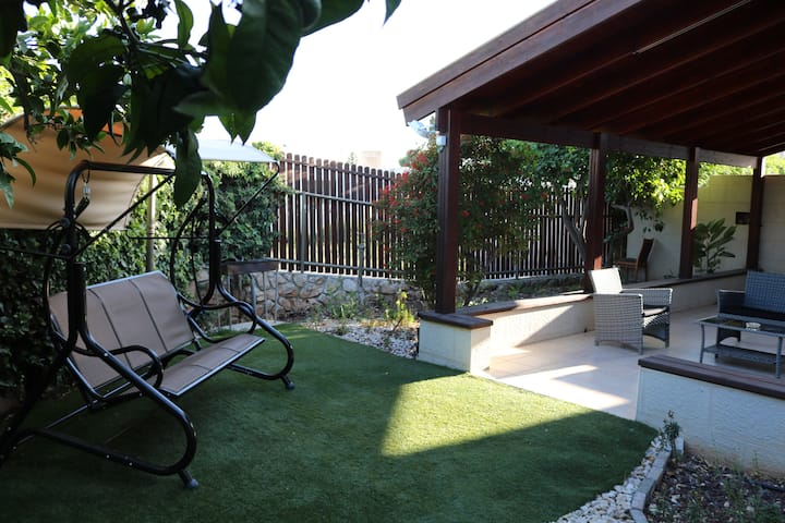 Aj Gardens Apartment - Israel