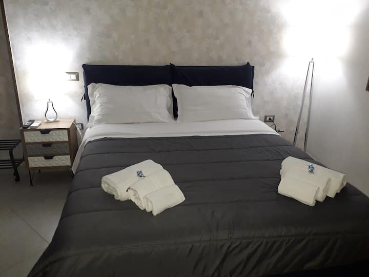 Amendola Rooms - Napoli