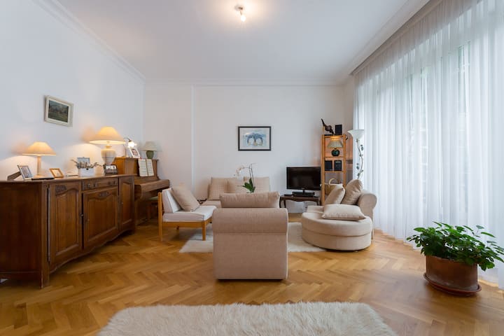 Chambre Sur Parc Tête D'or Chez L'habitant - Lyon