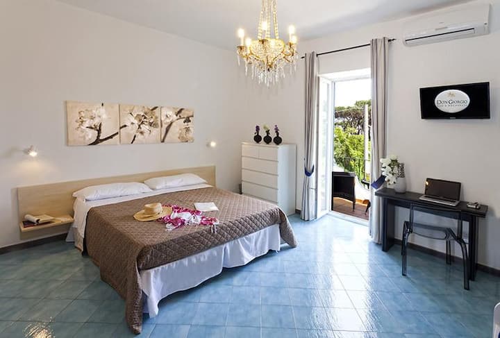 Rubino Studio | Bright Stay For 3 Near Porto - Ischia