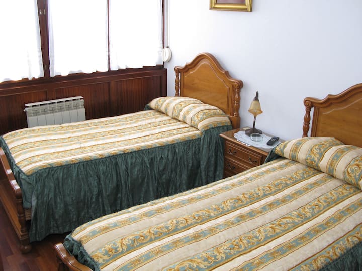 Habitación Doble En El Centro De Vitoria. - Vitoria-Gasteiz