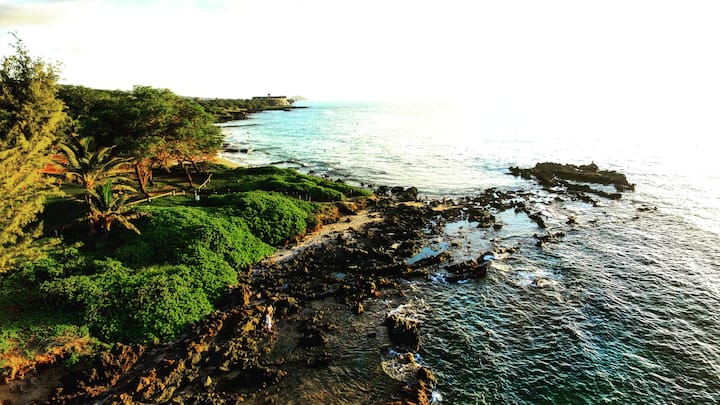 Quiet Studio, Great Location Across From Beach - Maui, HI