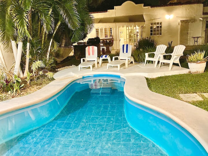 Encantadora Brisas Beach - Manzanillo, México