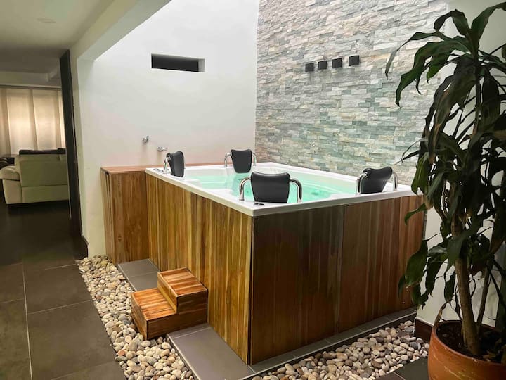 House Near Poblado- Medellín. Jacuzzy - Medellín