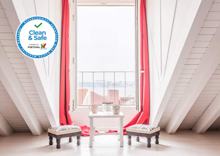 Alfama Chic Loft - Clean & Safe - Lisbon